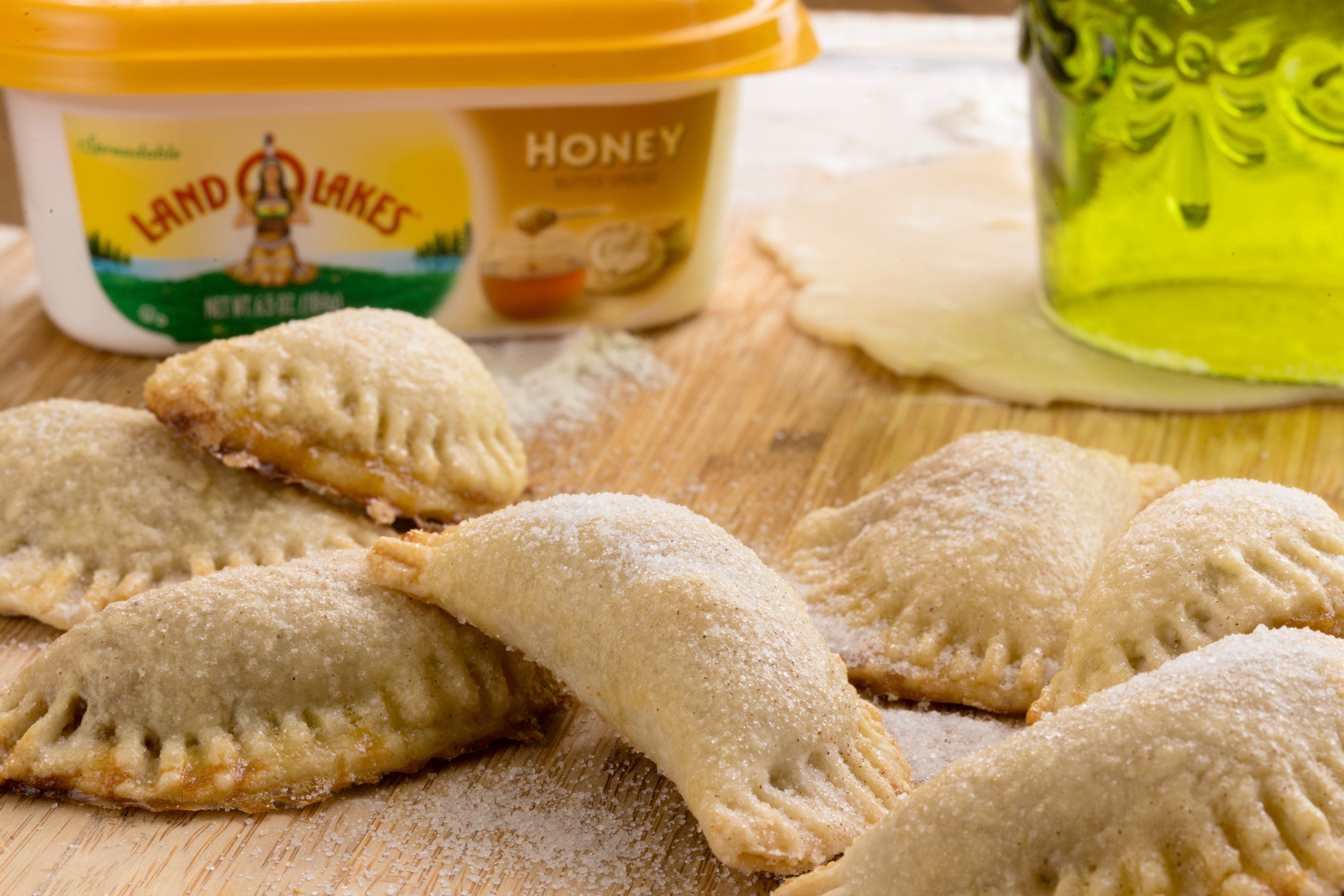 How to Make Empanadas de Piña (Pineapple Empanadas) - Sweet Life