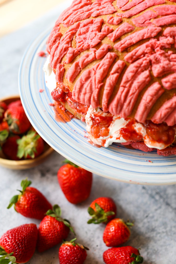 Concha Cake with Whipped Cream and Macerated Strawberries - Sweet Life