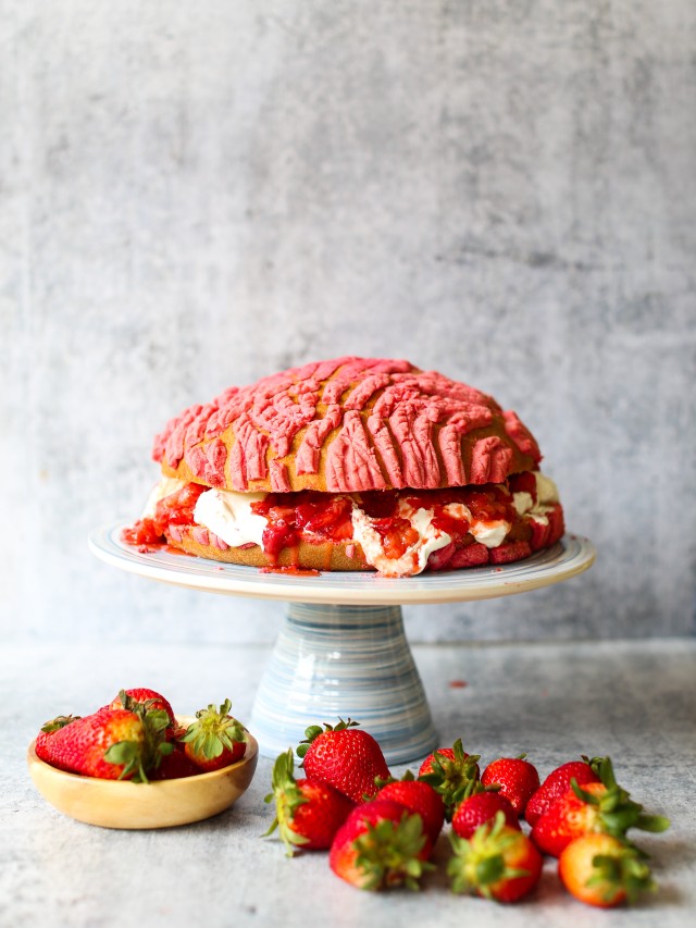 The Best Ever Concha Cake - Sweet Life