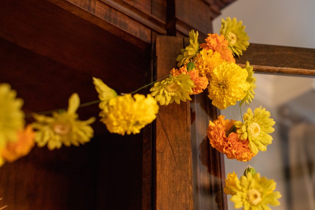 What are Marigolds & Easy Ways to Cook with Marigolds - Sweet Life