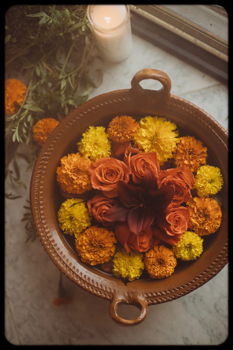 What are Marigolds & Easy Ways to Cook with Marigolds - Sweet Life