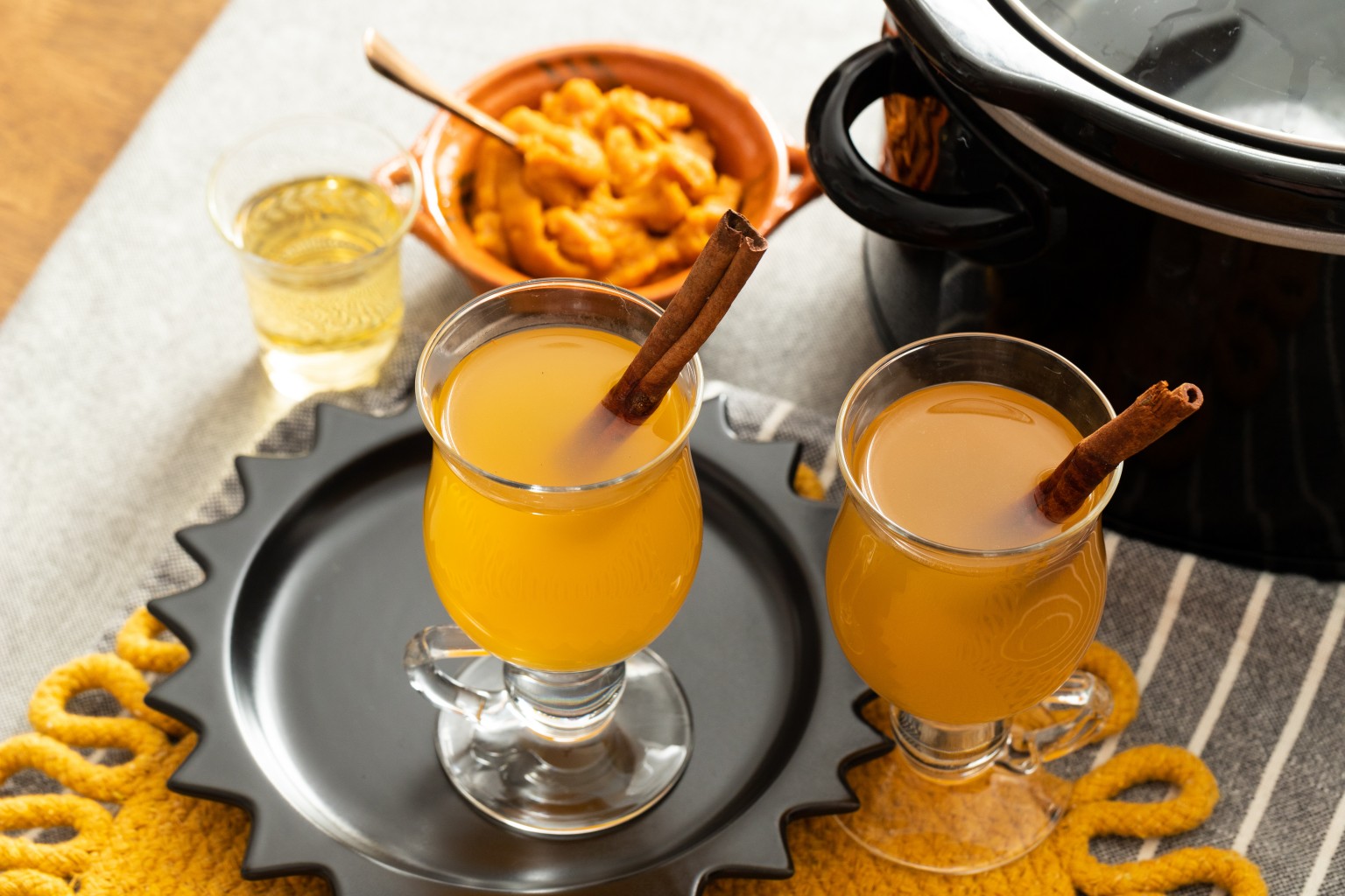 Slow Cooker Pumpkin Tequila Hot Toddy - Sweet Life