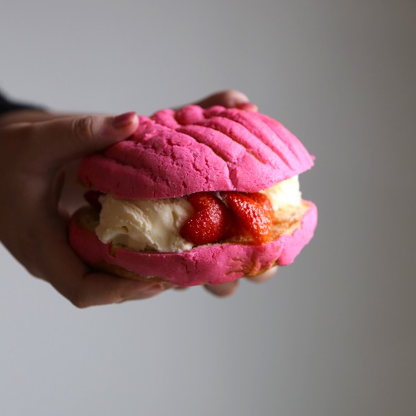 Strawberry Lime Concha Ice Cream Sandwiches - Sweet Life